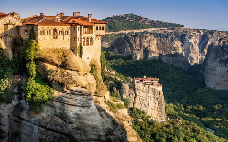 Τα Μοναστήρια των Μετεώρων - Ο μαγικός προορισμός της Ελλάδας